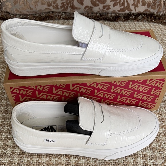 Vans | Shoes | Vans Style 53 Dx Patent Croc Whtblblnkcdblnk Mens | Poshmark